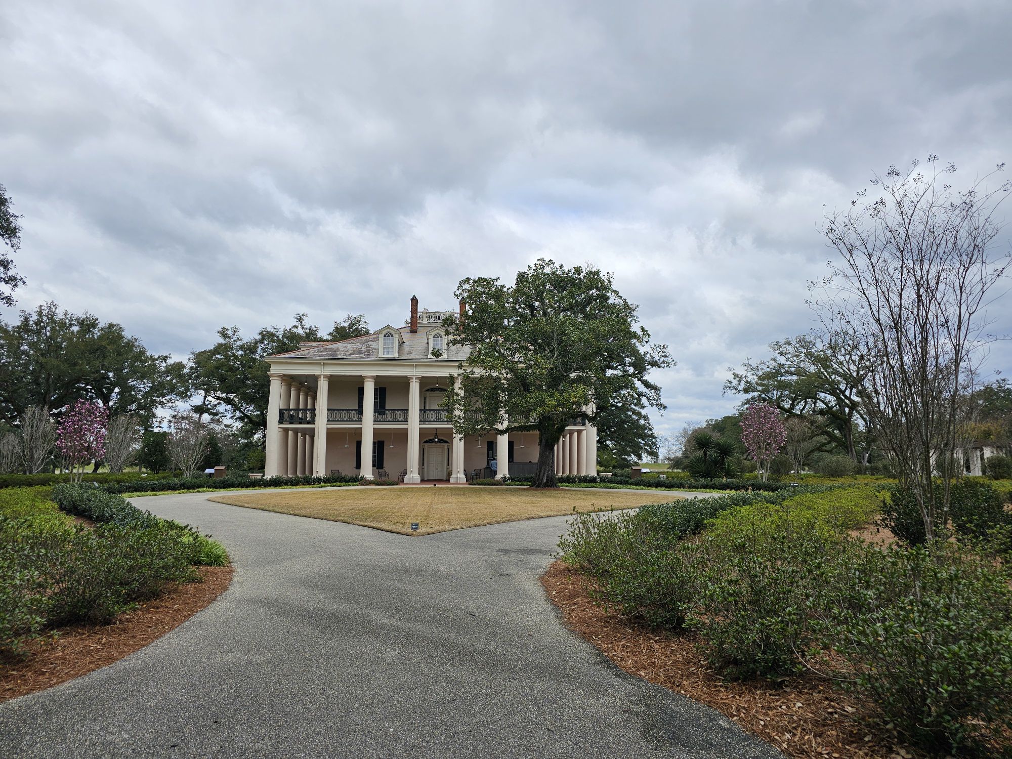 The Intriguing Story of Oak Alley Plantation – Chipmunk's RV Life