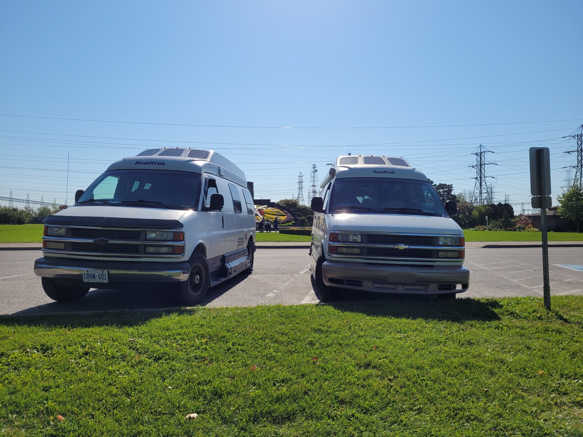 When a Roadtrek Friend Comes to Visit – Chipmunk's RV Life